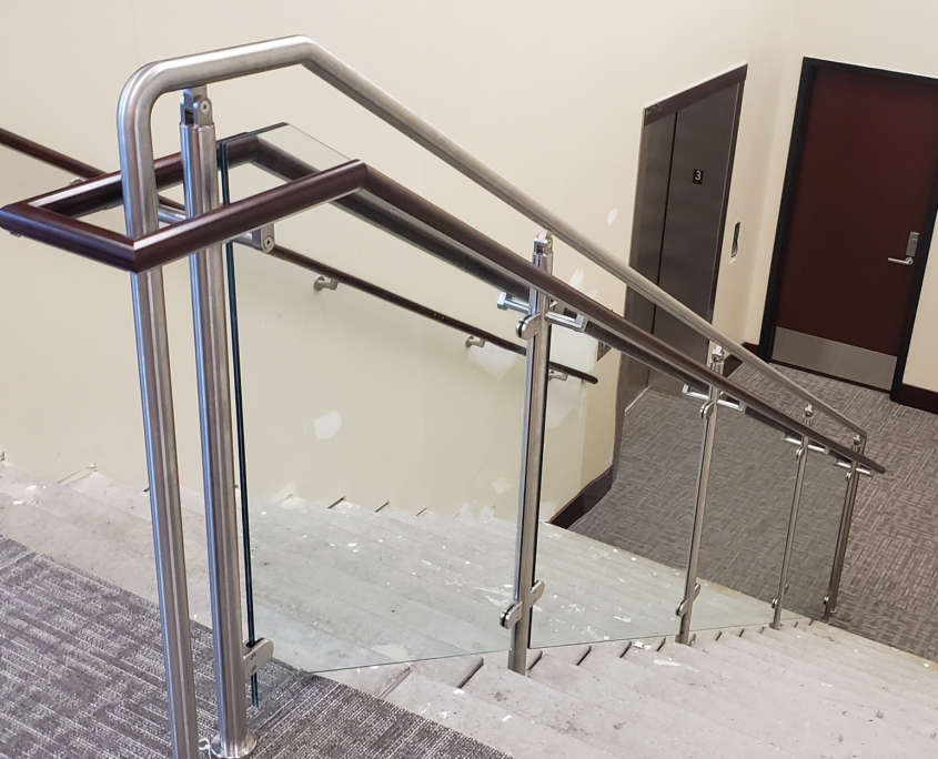 What to Know About Glass Railing Systems | P+P Artec